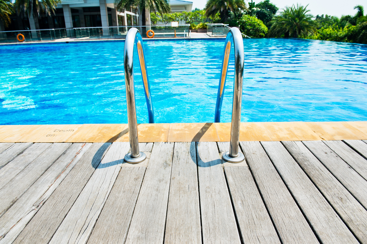 【静岡】浜松市で行きたいおすすめのプール8選 - 子育て情報を探すならトラベルブックファミリー